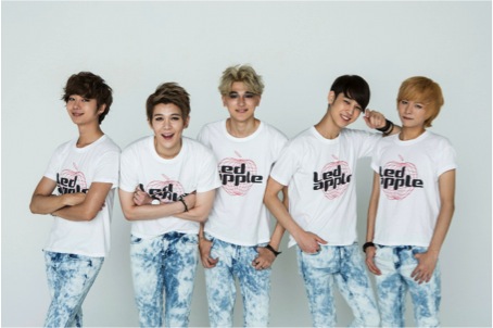 Ledappleとの握手会やグループショット撮影会も！Ledapple JAPAN BIG LIVE 2014～Kiss me～開催 | K ...