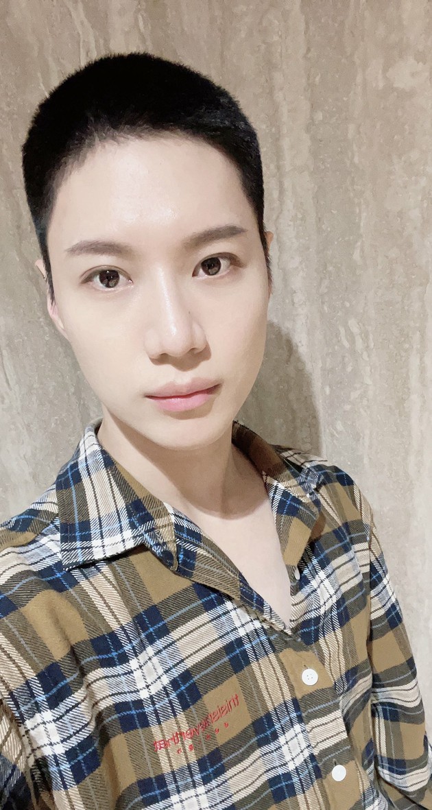 「SHINee」テミン、入隊直前に撮った坊主頭の写真公開!!…“元気でたくましく” | K-POP、韓国エンタメニュース、取材レポートならコレポ！