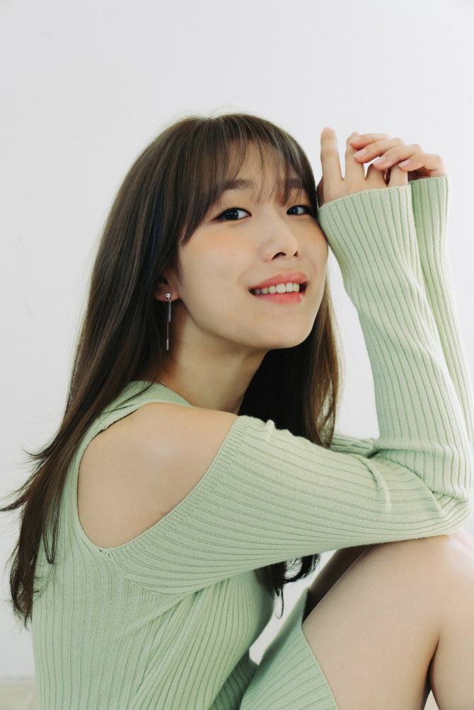 歌手CHEEZE、新曲「Pong Dang」でカムバック | K-POP、韓国エンタメニュース、取材レポートならコレポ！