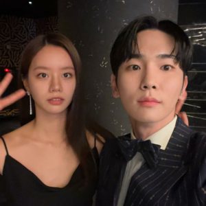 ヘリ（Girl’s Day）、ジュノ（2PM）とCM撮影の合間にパチリ | K-POP、韓国エンタメニュース、取材レポートならコレポ！