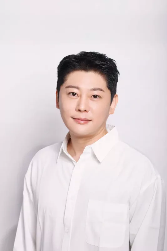 チャン・グンソクや「SJ」などのヘアメイクを担当した世界的スタイリスト”Gunhee（ゴニ）”、メンズメイクの日韓ハイブリッドスタイルを伝授 ...