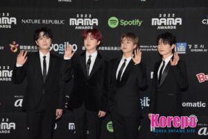 「取材PHOTO@大阪（1日目）」「2022 MAMA AWARDS」JO1、イ・ジェウク、DKZ、Forestellaレッドカーペットに登場（コメントあり） | K-POP、韓国エンタ ...