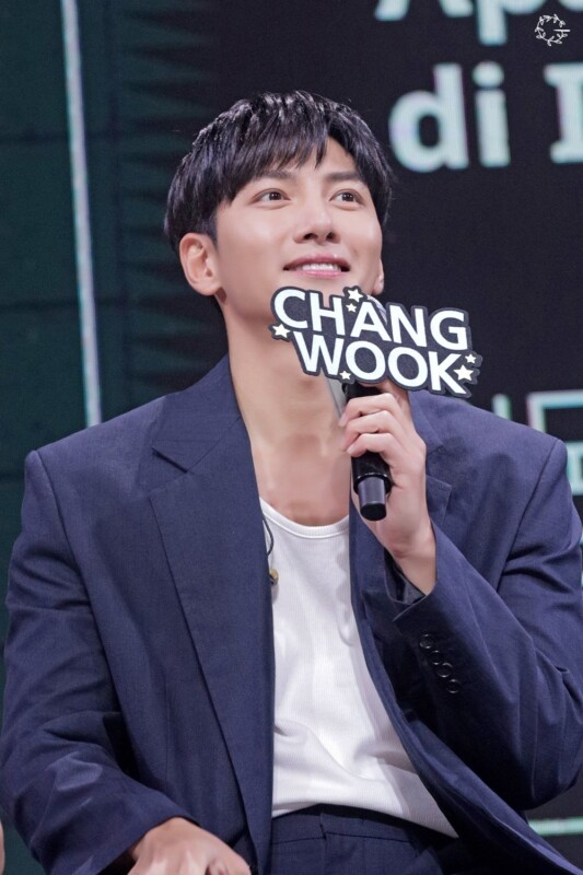 チ・チャンウク、輝く瞳でジャカルタファンとコミュニケーションビハインド公開 K Pop、韓国エンタメニュース、取材レポートならコレポ！