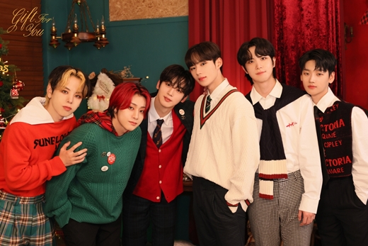 【公式】「WEi」、13日クリスマスアルバム発売確定 | K-POP、韓国エンタメニュース、取材レポートならコレポ！