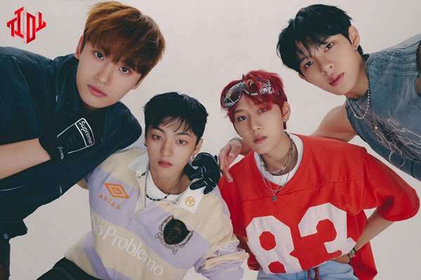 「Click-B」メンバーが「TIOT」のプレデビューを援護射撃 | K-POP、韓国エンタメニュース、取材レポートならコレポ！