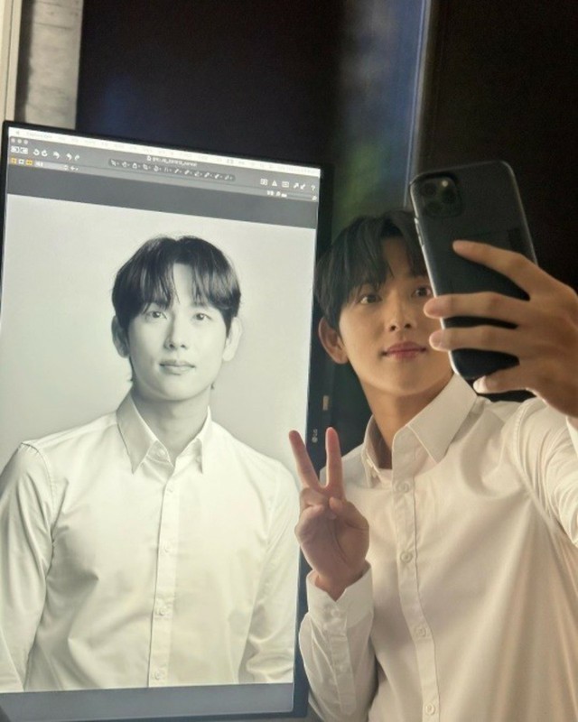 シワン （ZE：A）、さわやかできちんとしたハンサムさ…甘いまなざしに胸きゅん | K-POP、韓国エンタメニュース、取材レポートならコレポ！