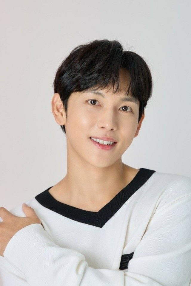 シワン （ZE：A）、「1947ボストン」特別出演パク・ウンビンとの記憶…「偶然会うたびに嬉しい」 | K-POP、韓国エンタメニュース、取材レポートならコレポ！