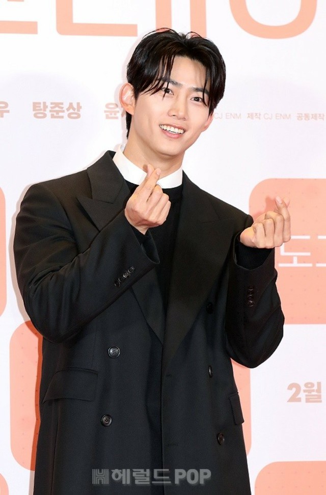 【フォト】「2PM」テギョン＆「Stray Kids」ヒョンジンら、映画「ドッグ・デイズ」VIP試写会出席 | K-POP、韓国エンタメニュース、取材レポートならコレポ！