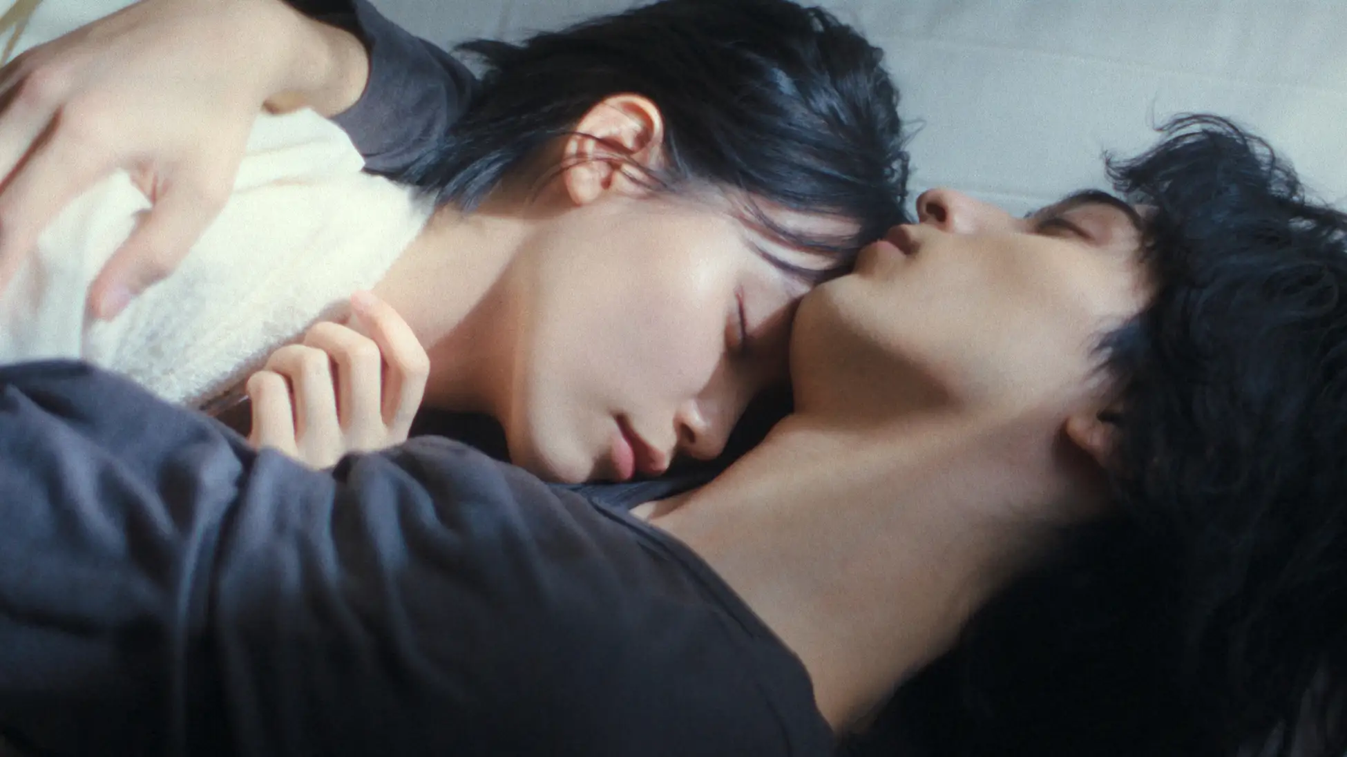 ABEMAオリジナルドラマ『わかっていても the shapes of love』#4 のあらすじ到着 “漣”横浜流星にハマる女“美羽”南沙良は甘い時間に酔いしれるも“曖昧な関係”に身を焦がし ...