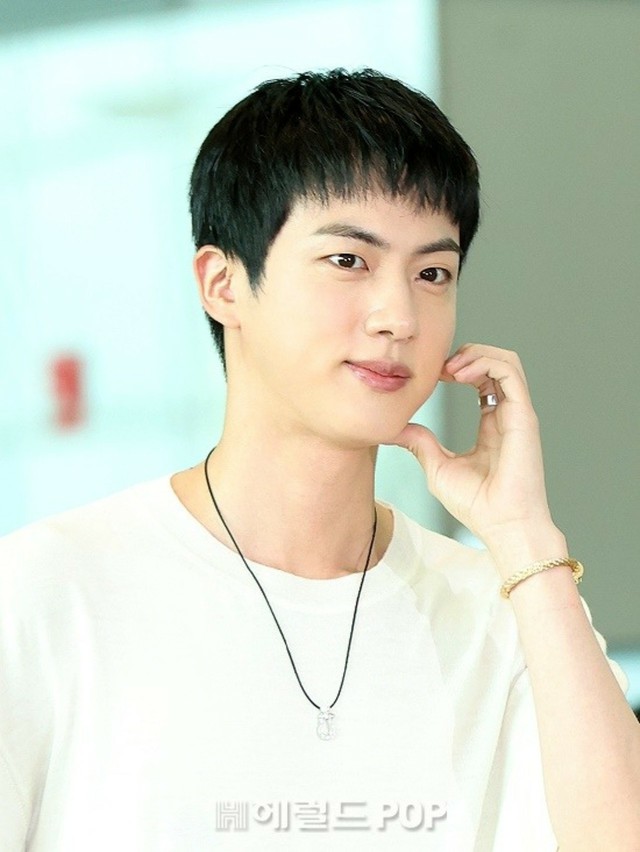 「BTS」JIN、「星がウワサするから」挿入歌「Close to You」でイギリス・オフィシャルチャート進入 | K-POP、韓国エンタメニュース、取材レポートならコレポ！