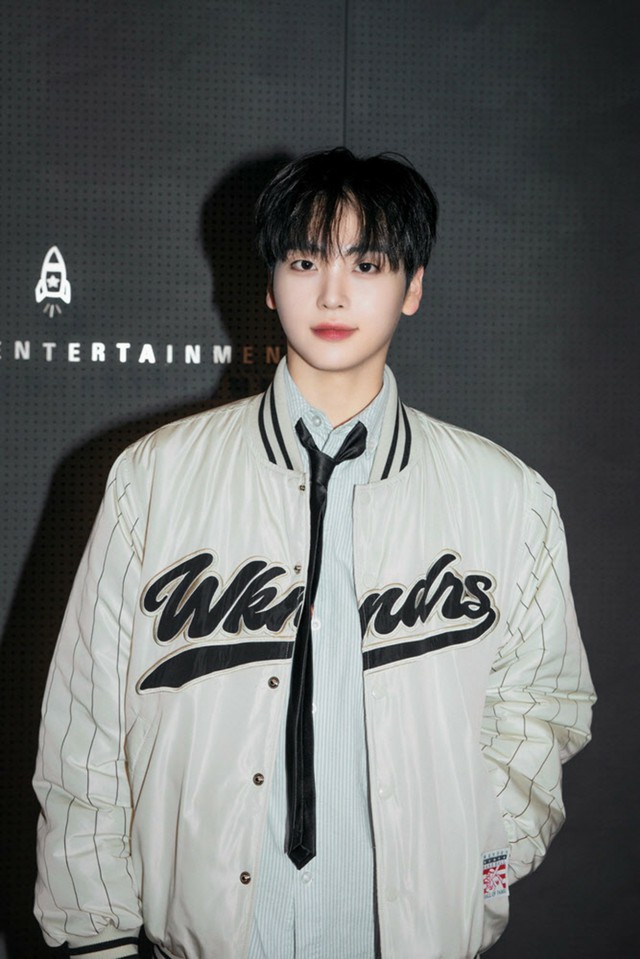 「CRAVITY」ヒョンジュン、2年連続で「THE SHOW」のMCに | K-POP、韓国エンタメニュース、取材レポートならコレポ！